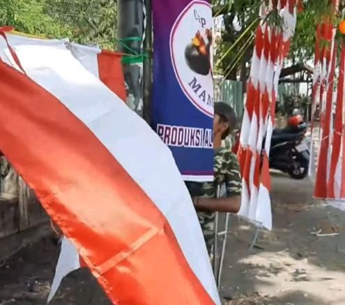 Rela Jauh-Jauh Datang ke Kudus, Begini Semangat Difabel Asal Ciamis ...