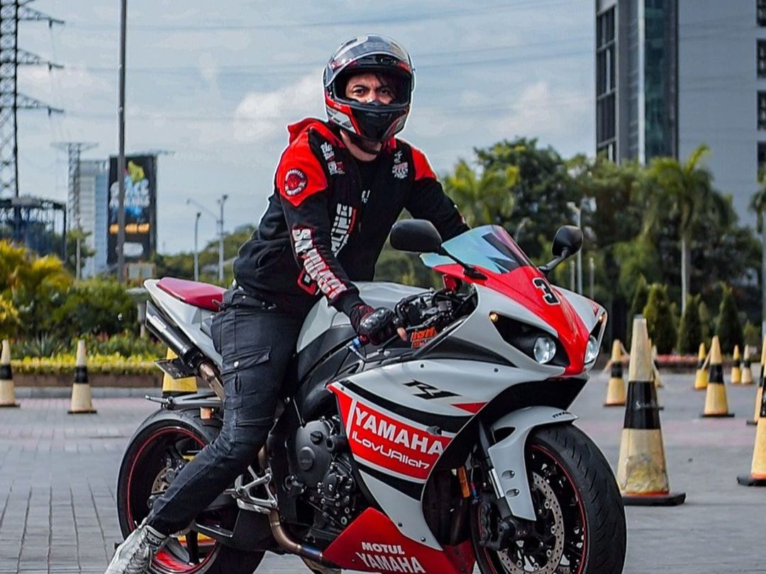 Jadi Orang Kaya di Satu Cinta Dua Hati, Ini Sumber Kekayaan Boy Hamzah ...