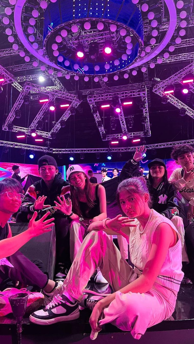 Diperankan Bintang Muda, Ini Potret Kompak Pemain Magic 5 Indosiar