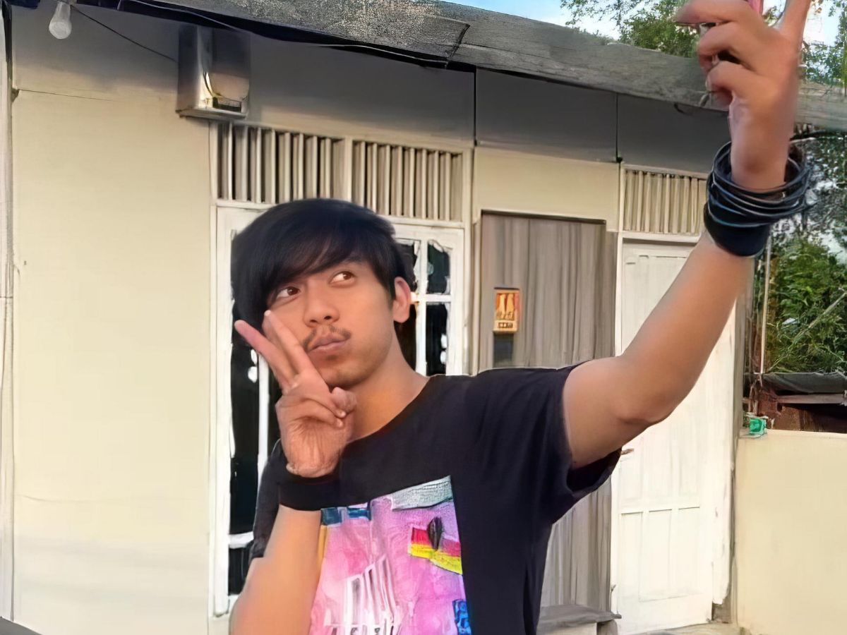 Potret Gaya Anak Emo Tahun 2000-an, Auto Nostalgia sama Rambut Poni ...