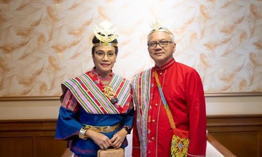 Potret 10 Menteri Jokowi dalam Busana Adat Berbagai Daerah di Momen 17 ...