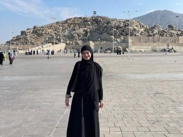 Luar Biasa Menawan! 8 Potret Syifa Hadju Tampil Memesona dengan ...