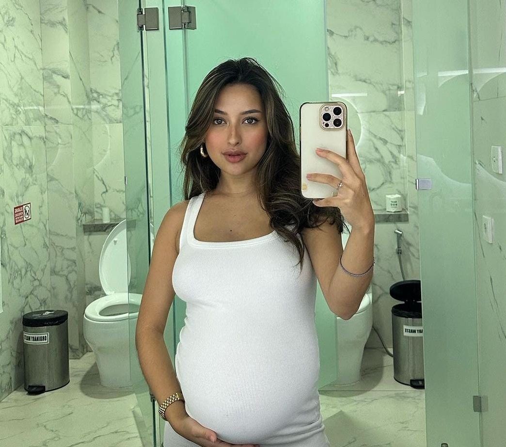 Bumil Cantik, Intip Potret Jennifer Copen Hamil Anak Pertama - Auranya ...