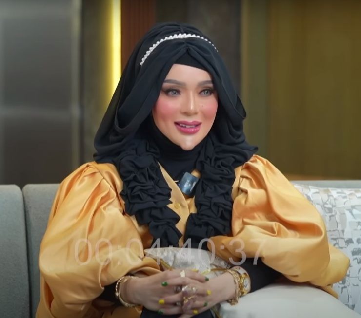 Ingat PNS Viral Berdagu Lancip? Ini Potret Wajah Asli Yuni Jasmine yang Curi Perhatian