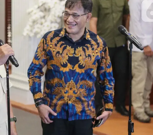 Budiman Sudjatmiko Tidak Akan Mundur dari PDIP Budiman Sudjatmiko Tidak Akan Mundur dari PDIP
