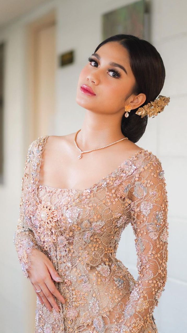 Potret Cantik Azizah Salsha Konglomerat yang Dinikahi Pratama Arhan, Penampilannya Bikin Salfok