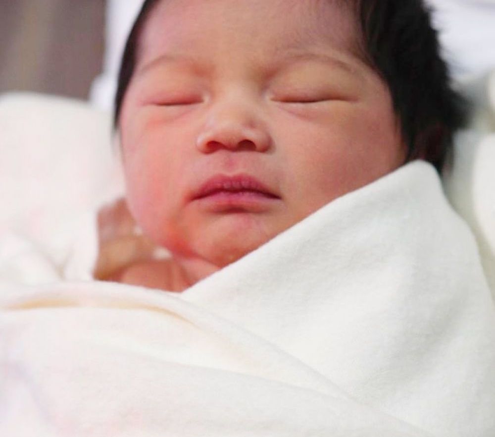 Rayakan Ulang Tahun ke-15, Intip Potret Transformasi Almira Anak Annisa ... Rayakan Ulang Tahun ke-15, Intip Potret Transformasi Almira Anak Annisa ...