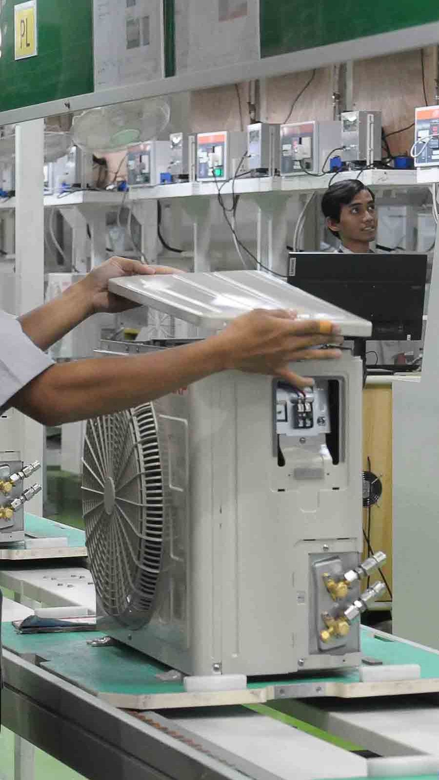 FOTO: Sharp Indonesia Resmikan Pabrik AC Senilai Rp582 Miliar di ...