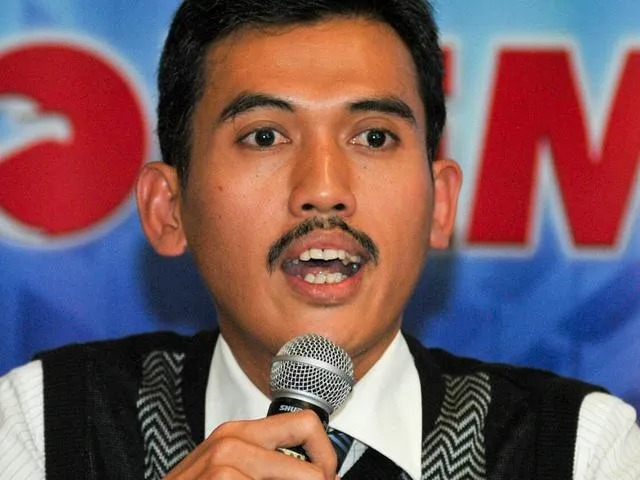 Penjelasan Lengkap MUI Terkait Logo Halal di Wine Nabidz