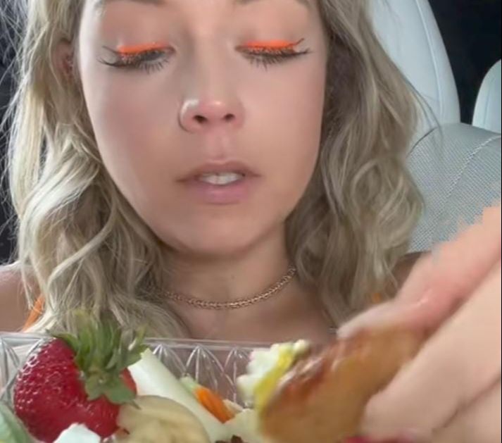 Mengenal Tiffany Plate yang Viral di TikTok, Diet Pakai Sayuran Mentah