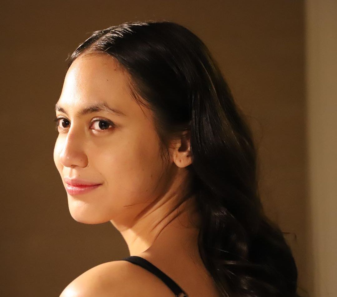 Kini Banting Setir jadi Sutradara Film, Intip Perjalanan Karier Pevita Pearce