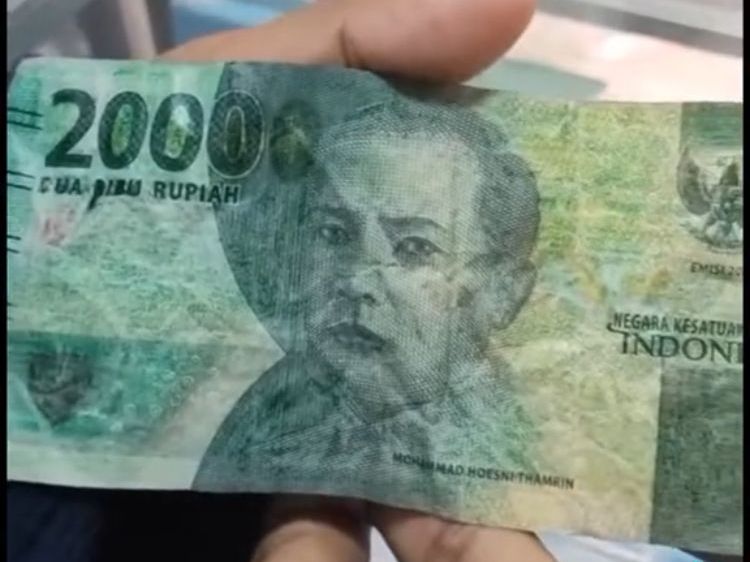 Viral Uang Rp2.000 Dibuat Mirip Pecahan Rp20.000, Jangan Sampai Tertipu