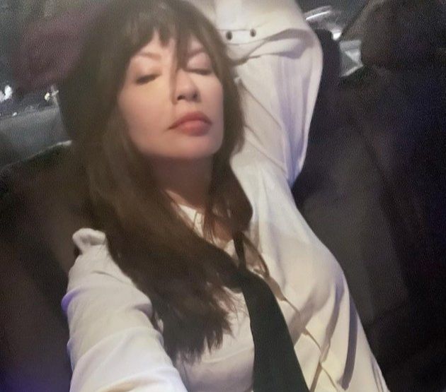 Makin Cantik dan Terlihat Muda Usai Potong Poni Rata dan Buang Lemak di ...