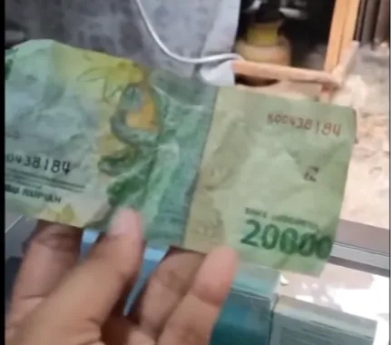 Pedagang Ini Kena Tipu, Duit Rp2.000 Digambar dan Ditambahi Nol Jadi ...
