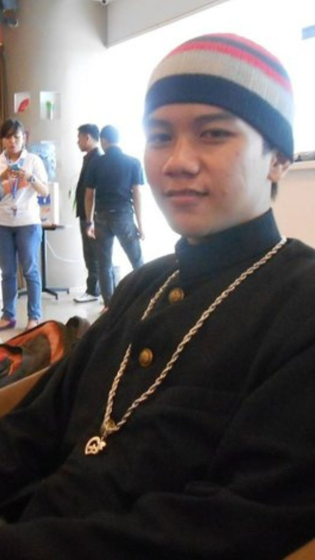 8 Foto Wajah Asli Pesulap Merah Tanpa Makeup dan Rambut Palsu, Mirip ...