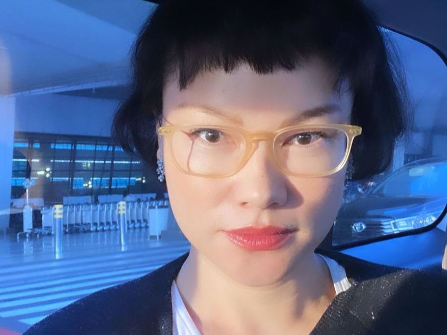 10 Gaya Terbaru Tracy Trinita: Dari Supermodel Menuju Pendeta, Pesona ...