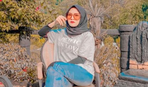 Mulai dari Makeup Artist Profesional, Intan Noviasari: Inspirasi ...