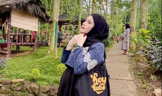 Mulai dari Makeup Artist Profesional, Intan Noviasari: Inspirasi ...