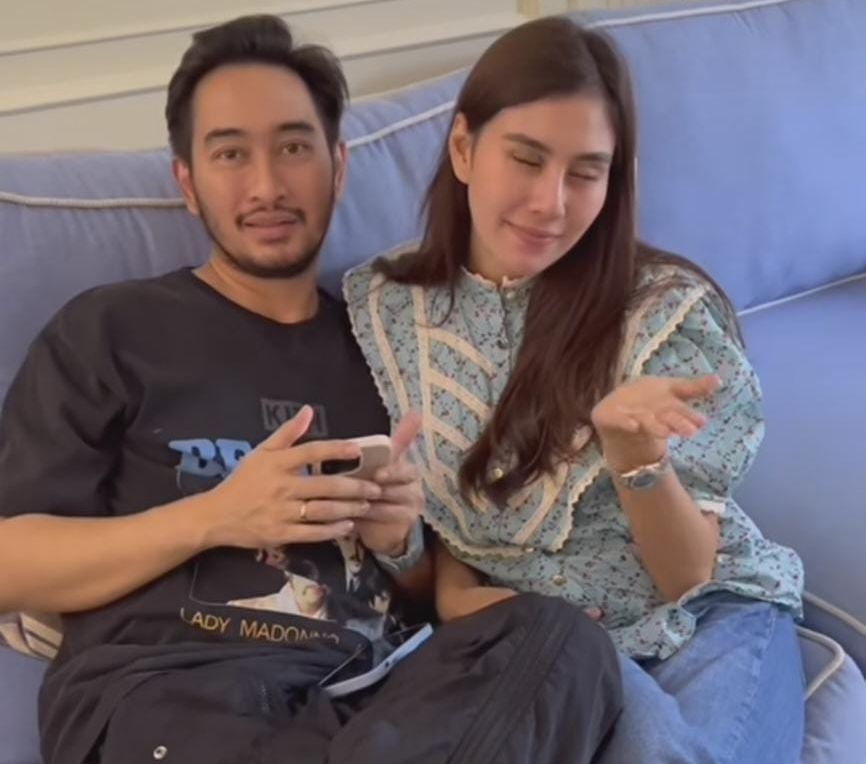 Syahnaz Sadiqah dan Jeje Mesra di Sofa, Jessica Iskandar 'Itu Beritanya ...