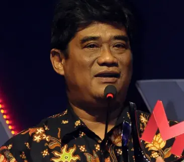 Merdeka Awards 2023: Kisah Puger Sang Mantan Juru Parkir Pelindung Anak ...