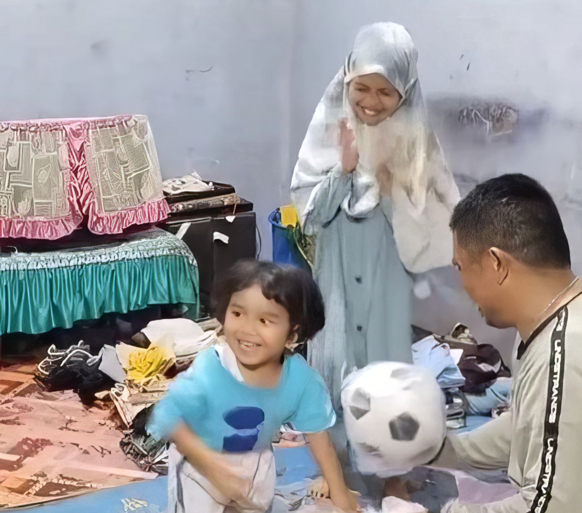 Bikin Haru Momen Ayah Pulang Kerja Bawakan Oleh-oleh untuk Tiga Anaknya: Gambaran Nyata Bahagia ...