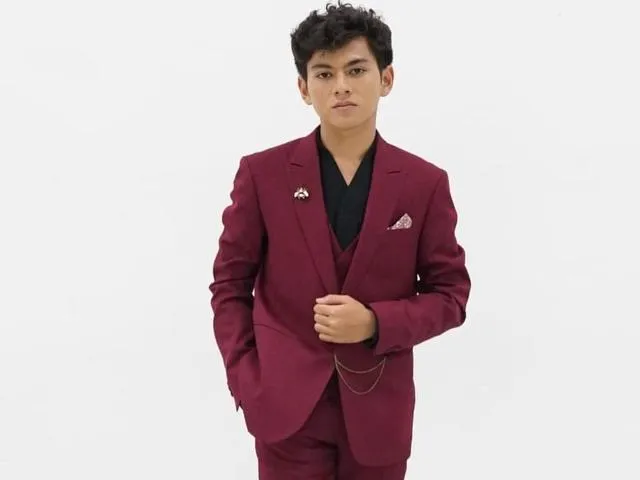 Profil Rey Bong, Perjalanan Karier hingga Kehidupan Pribadi