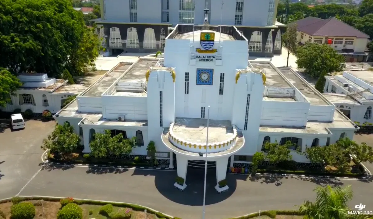 Melihat Uniknya Arsitektur Gedung Balai Kota Cirebon, Bentuknya Mirip ...