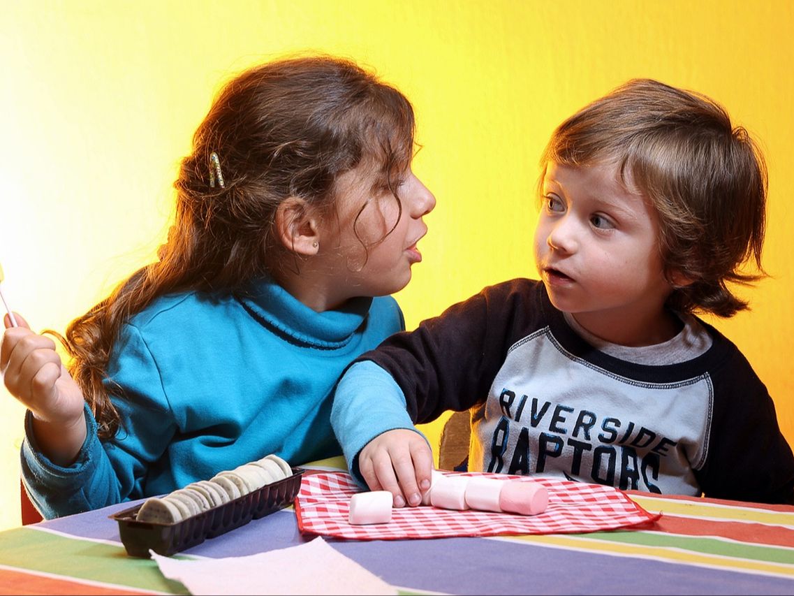 Autis adalah Gangguan Perkembangan Otak, Kenali Gejalanya