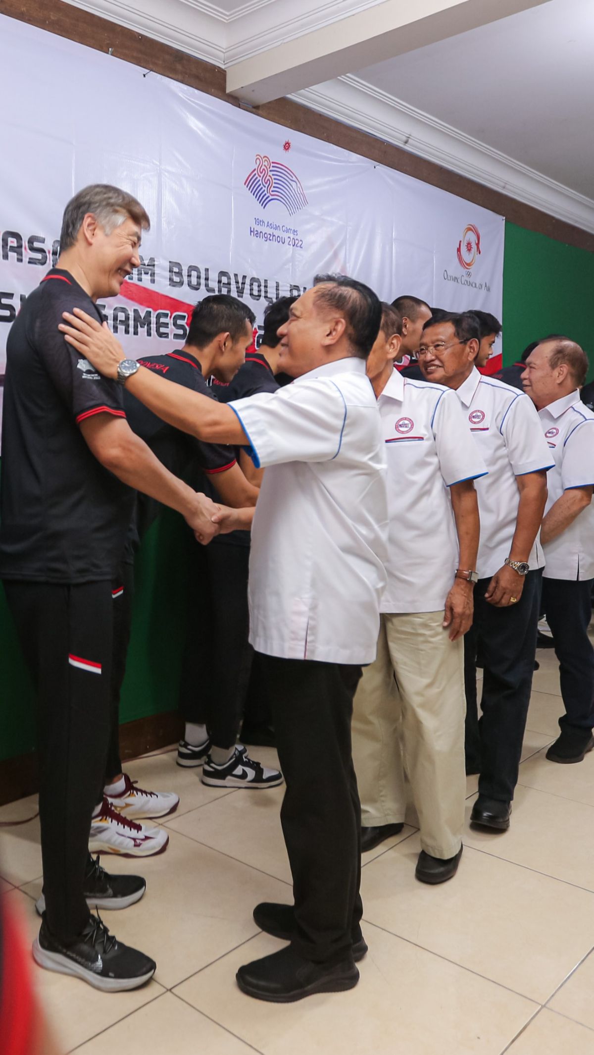 FOTO: Target di Posisi 6 Besar, Timnas Bola Voli Indonesia Siap Dilepas ...
