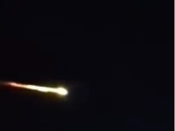 Ini Dugaan Lokasi Jatuhnya Meteor yang Melintasi Pulau Jawa