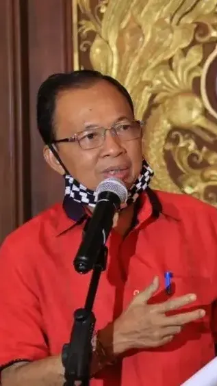 Turis Tetap Dilarang Mendaki Gunung di Bali walau Wayan Koster Tidak ...