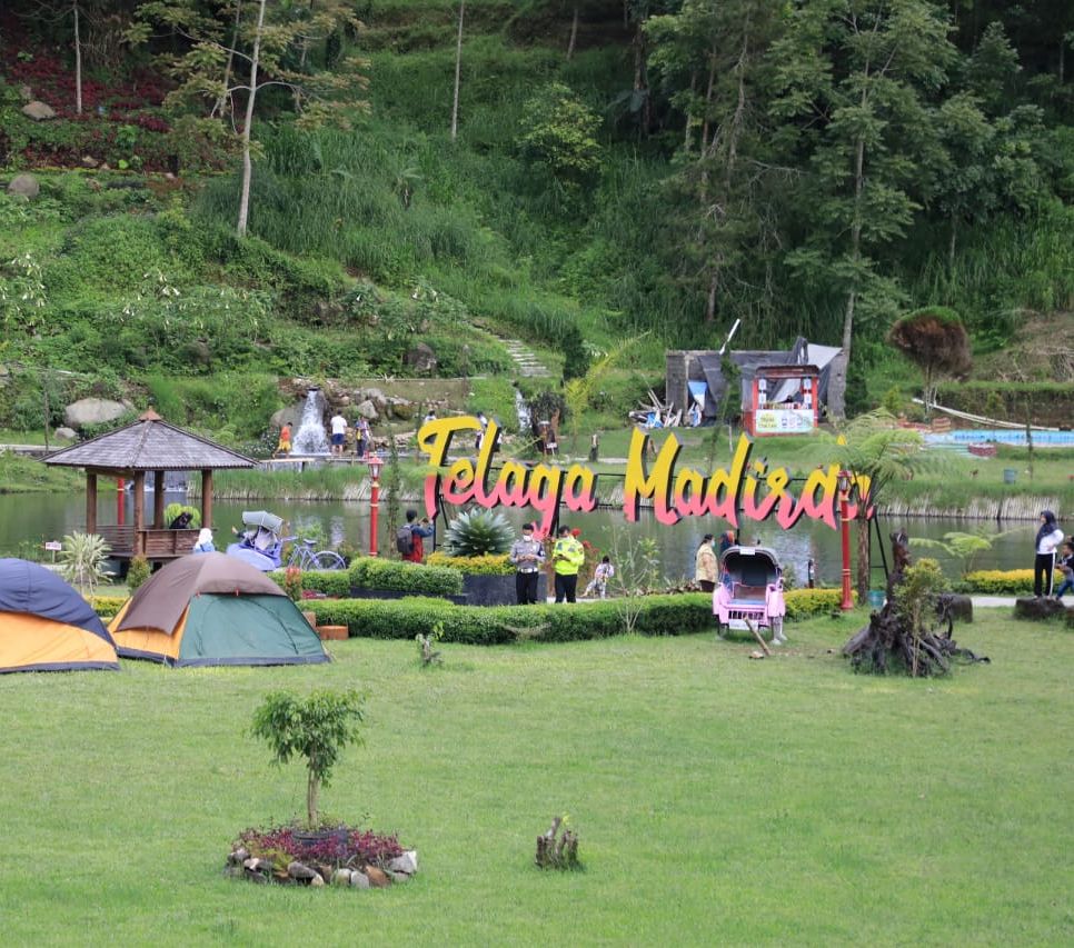 Telaga Ini Diyakini Terbentuk dari Benda Pusaka Sakti, Kini Jadi ...