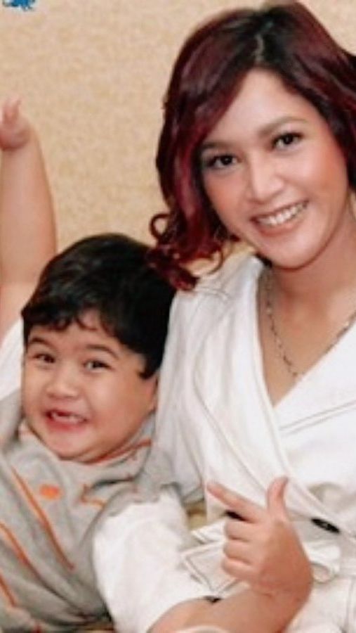 Beberapa Foto Lawas Maia Estianty Menunjukkan Paras Cantiknya yang Tak Lekang Oleh Waktu, Ramai ...