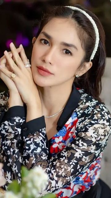 Deretan Artis Indonesia Ini Hamil Anak Kelima di Usia 30-an Tahun, Siapa Saja?