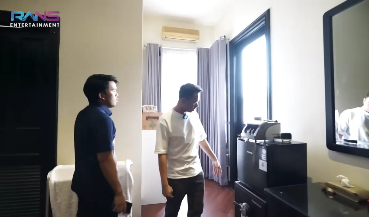 10 Potret Rumah Mewah Thariq Halilintar, Raffi Ahmad Salfok Lihat Brankas Hingga Sajadah di ...