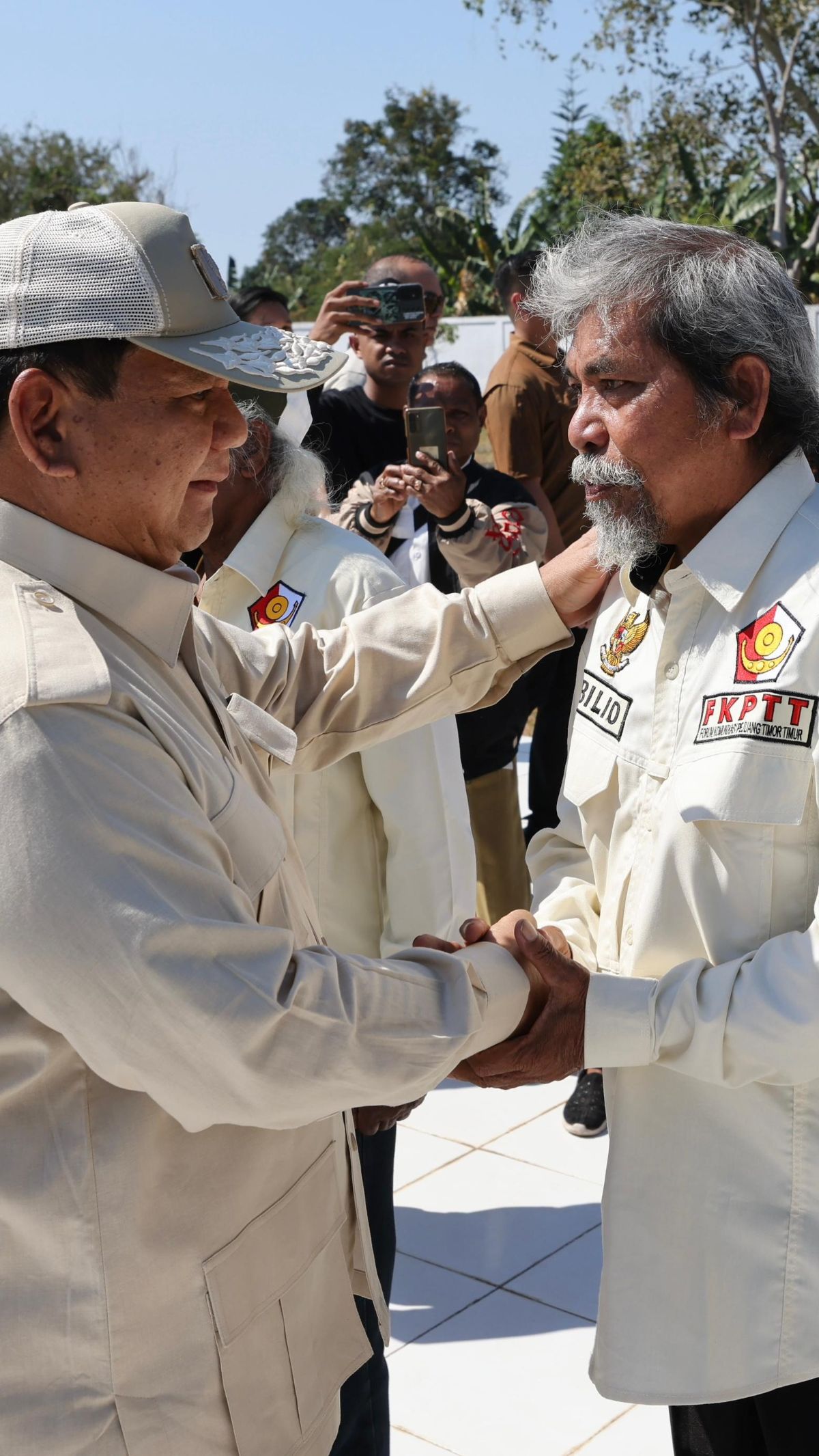 Kenang 48 Tahun Perang Timor Timur, Prabowo dan Hendropriono Ziarah ke ...
