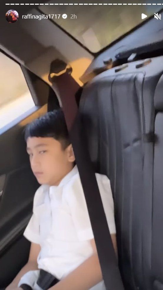 Kabar Terbaru Rafathar Setelah Viral Ditonjok Teman Sekolah, Netizen Justru Salfok Sama Nagita