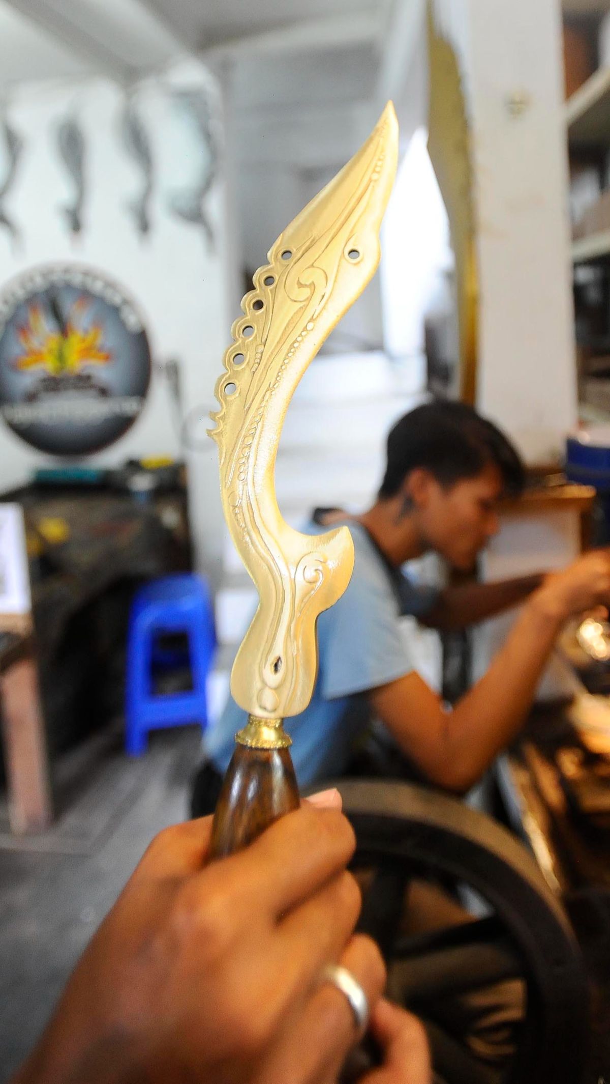 FOTO: Mengintip Pembuatan Senjata Pusaka Kujang yang Masih Eksis di Bogor