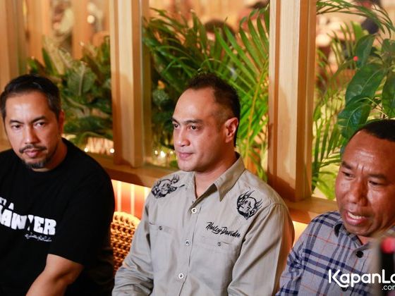 8 Foto Terbaru Ferry Irawan Usai Bebas di Penjara, Kini Fokus Menata Hidup 8 Foto Terbaru Ferry Irawan Usai Bebas di Penjara, Kini Fokus Menata Hidup