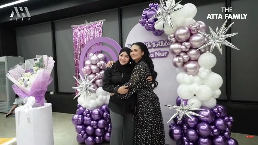8 Potret Ulang Tahun Aurel Hermansyah yang Digelar Sederhana Tapi ... 8 Potret Ulang Tahun Aurel Hermansyah yang Digelar Sederhana Tapi ...