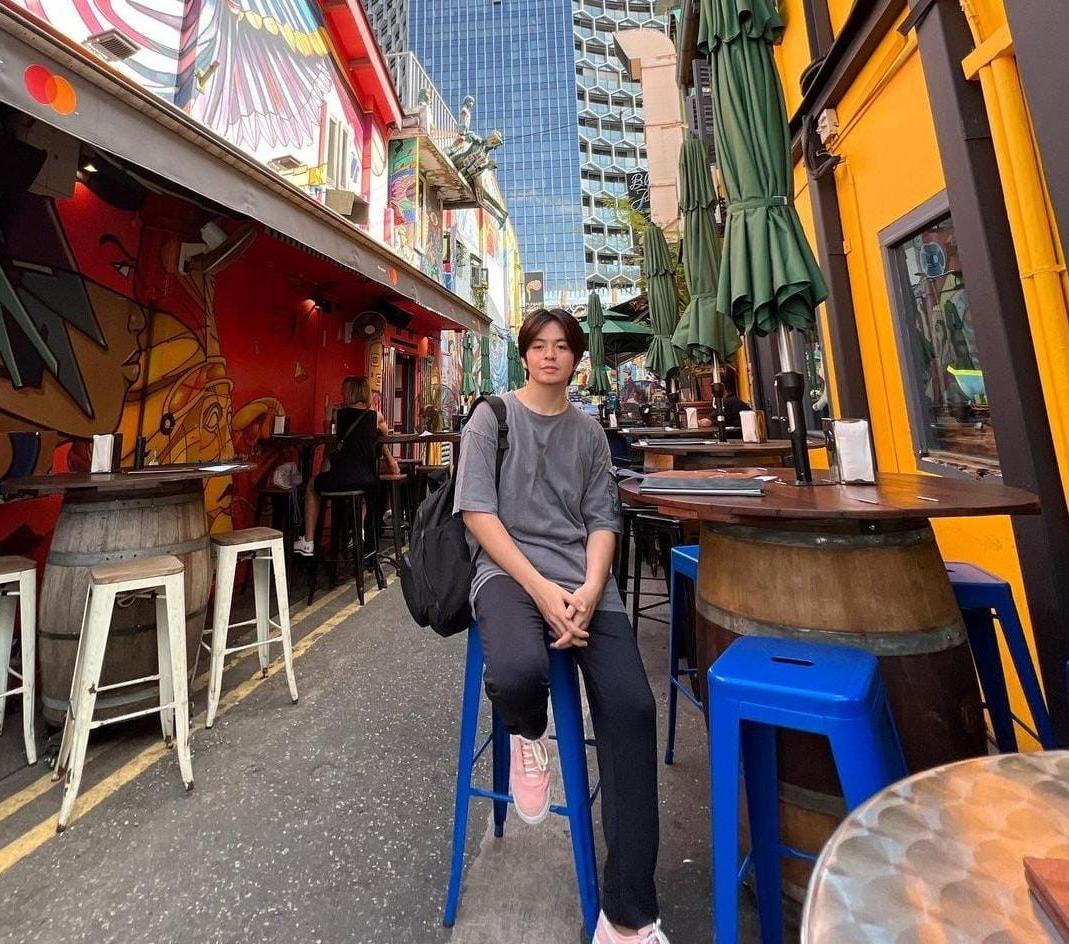 Potret 'Turis Mode' Angga Yunanda di Singapura Bikin Kaum Hawa Auto ...