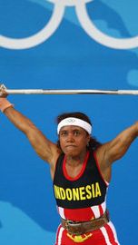 Meninggal Dunia di Usia 43 Tahun, Ini Sosok Lisa Rumbewas Lifter ...