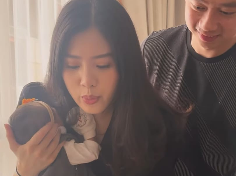 Potret Bahagia Valencia Tanoe di Ultah ke-31, Kini jadi Seorang Ibu ...