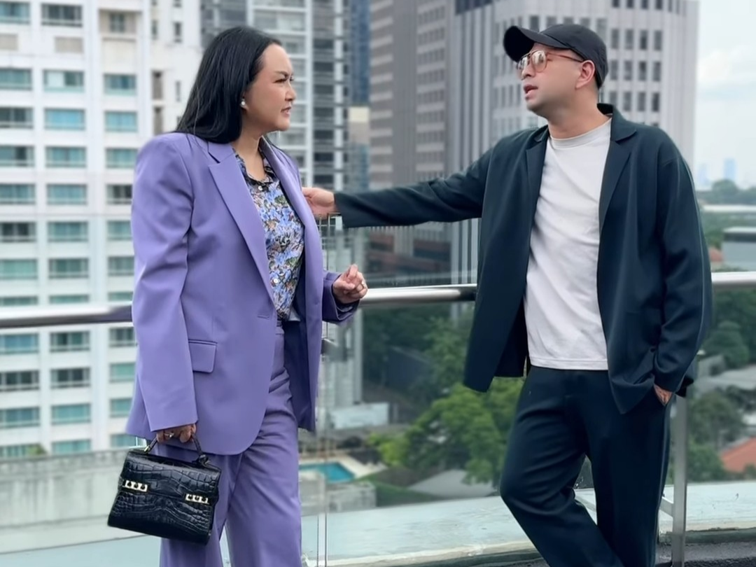 Gaya Elegan Atiek Nur Wahyuni Bos TV Bareng Raffi Ahmad dan Ivan Gunawan, Tenteng Tas Mewah ...