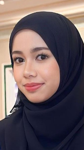 Profil, Agama, Hingga Foto-Foto Ameerah Wardatul, Adik Pangeran Abdul Mateen