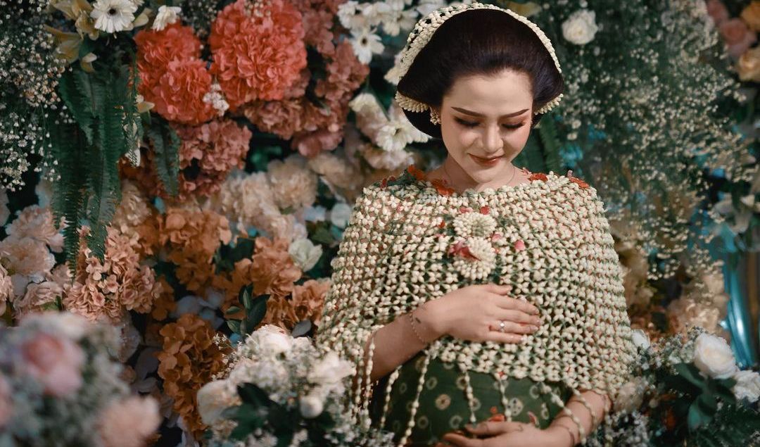 Mengenal Upacara Tingkeban dalam Tradisi Jawa dan Doa Kehamilan 7 Bulan untuk Ibu serta Janin ...