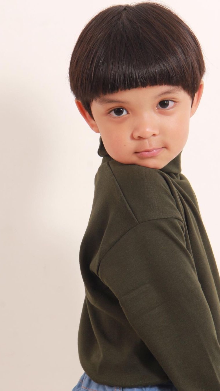 Berperan Sebagai Acel di Sinetron Di Antara Dua Cinta, Intip Potret ...