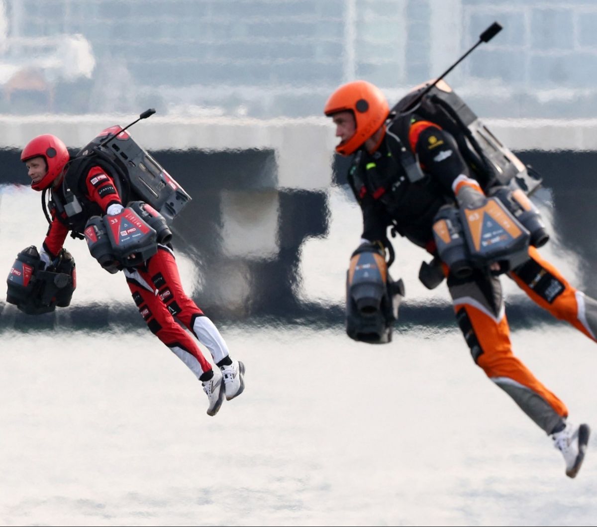 FOTO: Pertama di Dunia, Balapan ala 'Iron Man' Digelar di Dubai ...