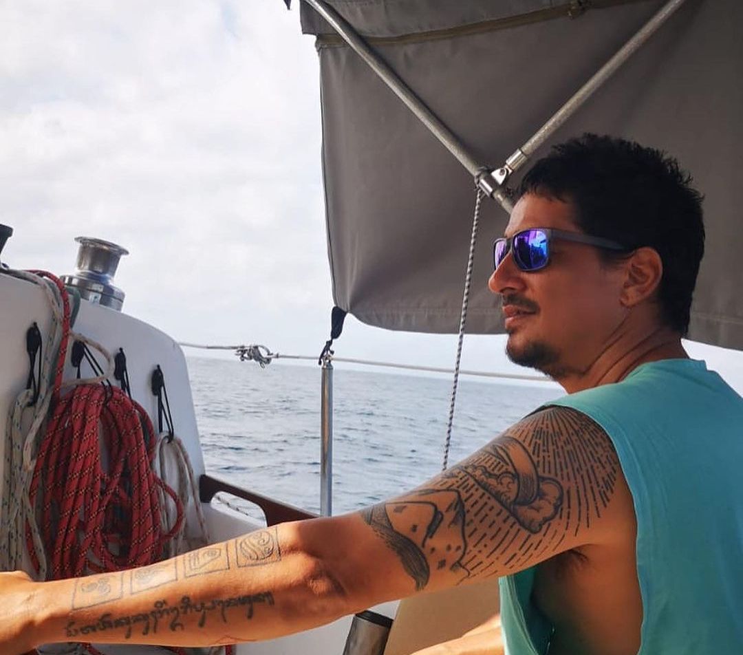 Kabar Terbaru Bucek Aktor Bucek Depp, Penampilannya di Usia 51 Tahun ...