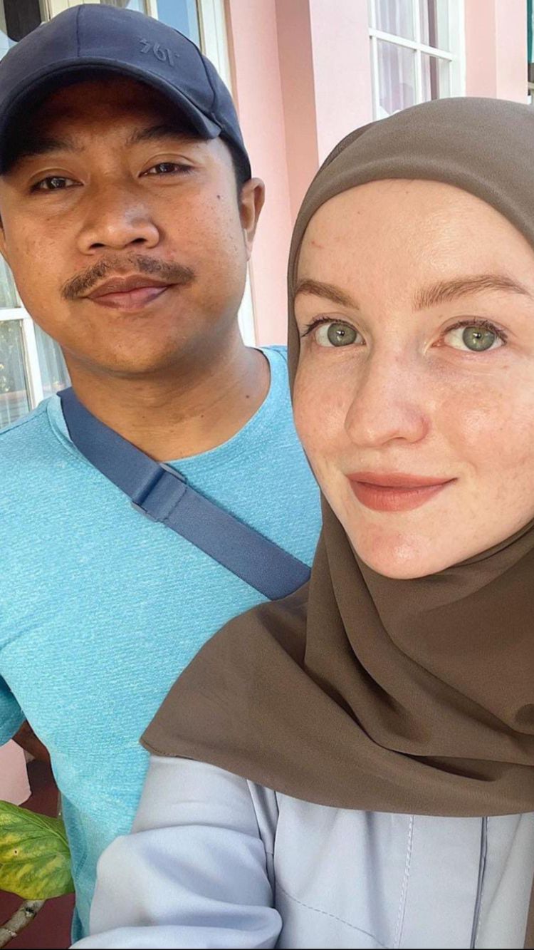 10 Potret Rumah YouTuber Ulianaci Bule Rusia yang Menikah dengan Orang Indonesia | Dream.co.id